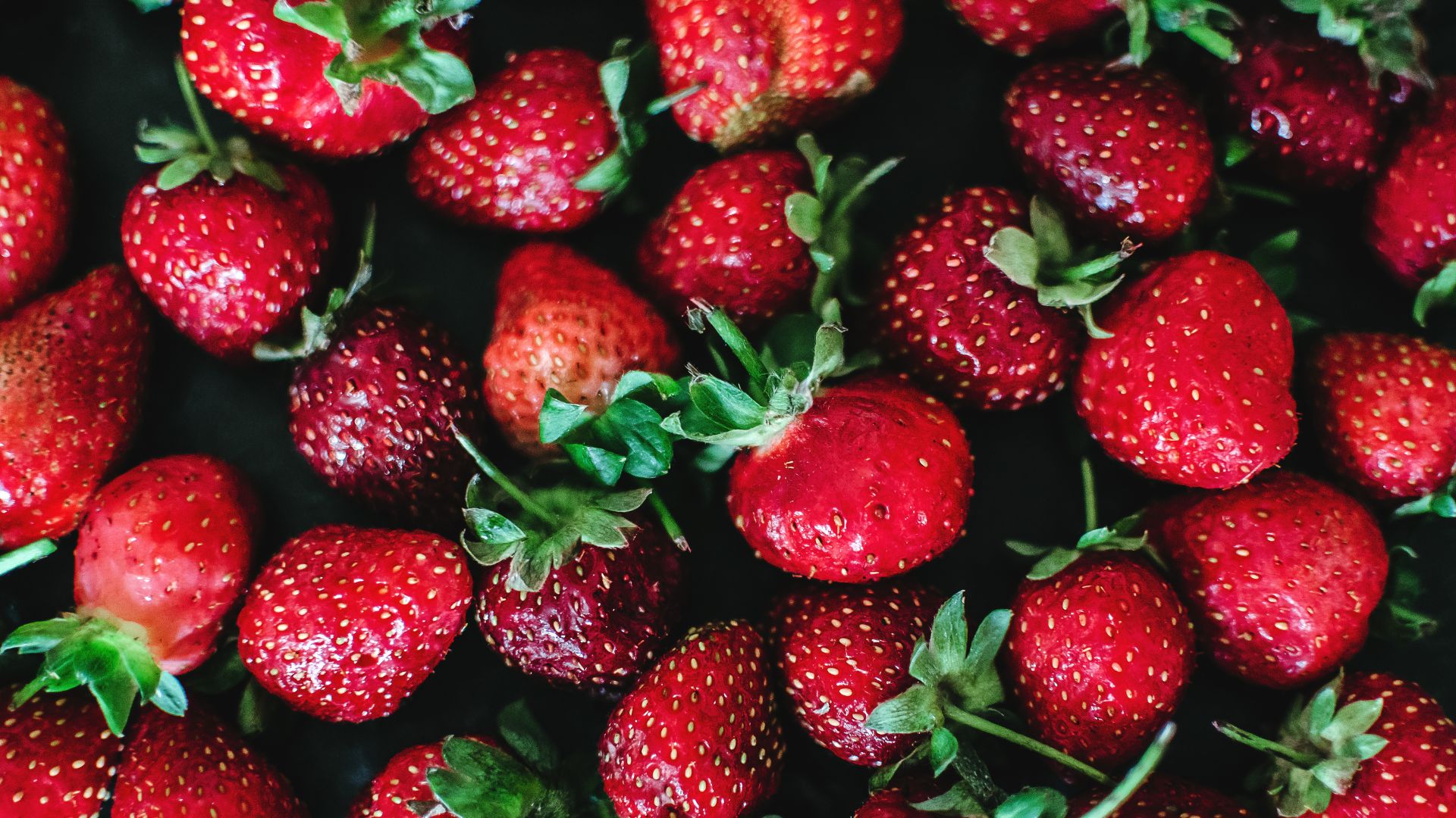 100+ trendy Strawberry Wallpapers for Laptop